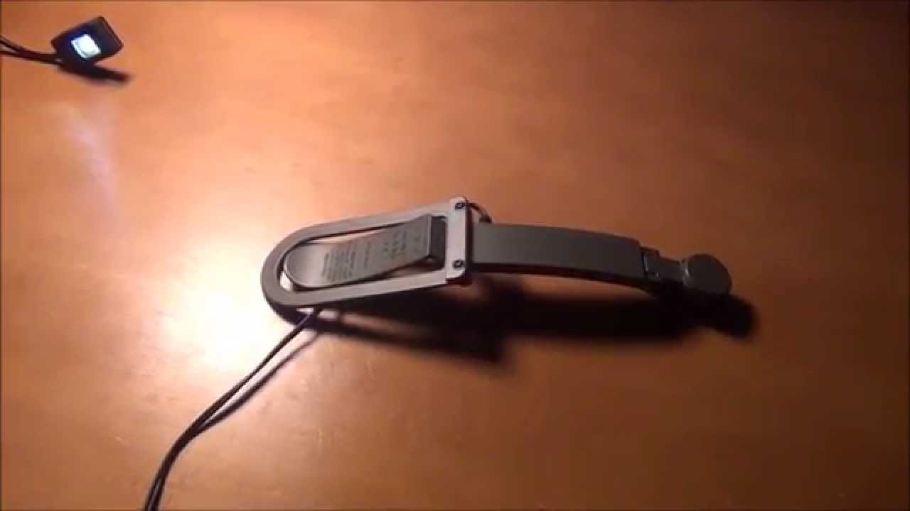 Older Zeico 5 watt Incandescent Book Light (Itty Bitty Book Light ...