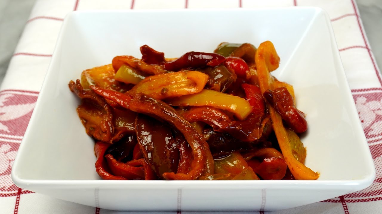 Peperoni Con Acciughe in Padella Contorno Veloce e Gustoso - Peppers ...