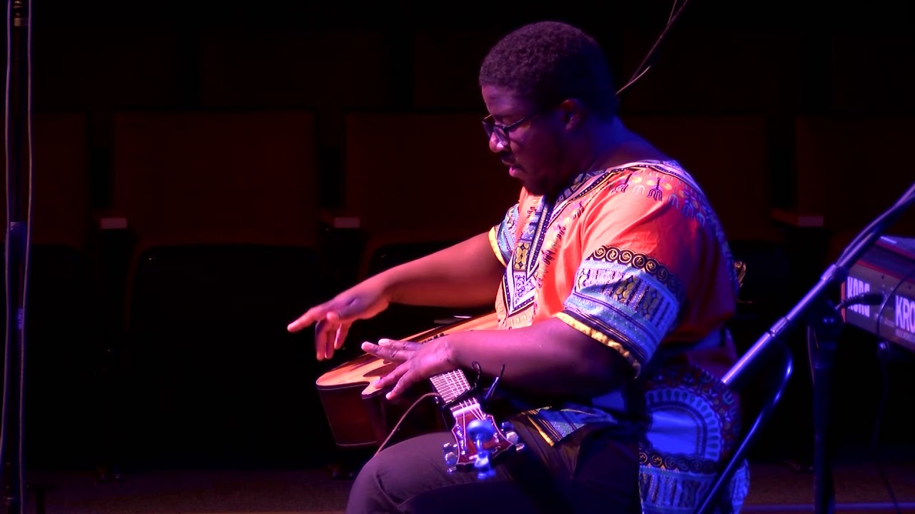 Senie Hunt at The Hatbox - YouTube