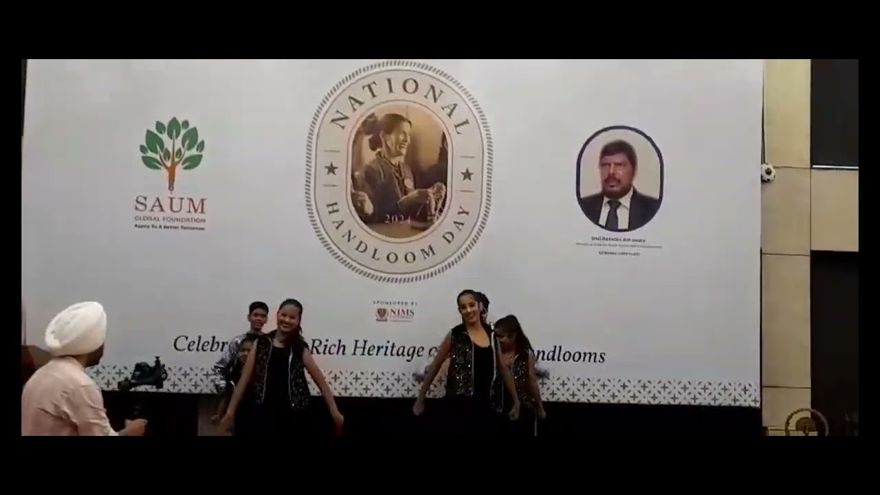 National Handloom Day: Performance at SAUM Global Foundation (Kids ...