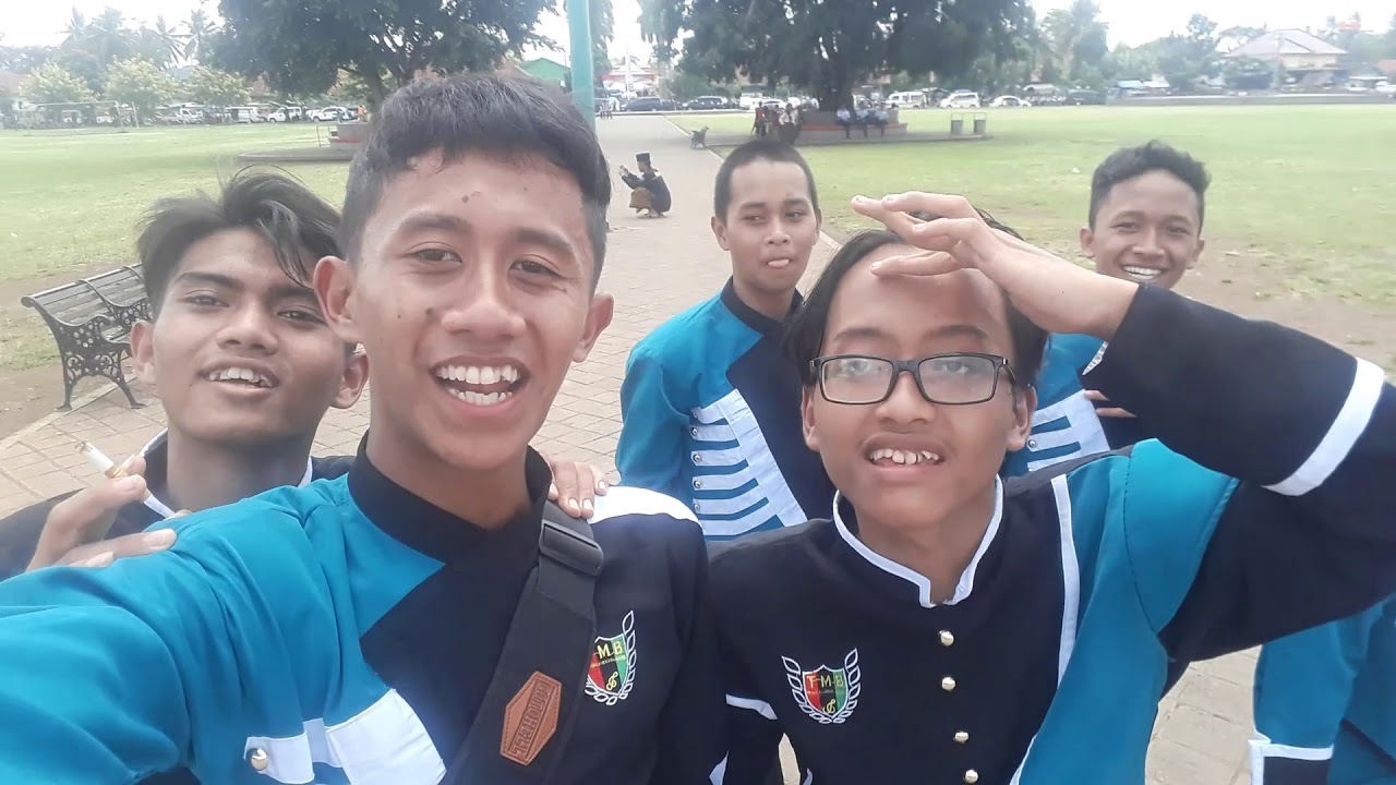 Zibzib TMB flog - YouTube