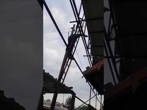 Elektrik Faciası - Adana Kerhanesi  Elektriksiz Kaldı - Tedaş Arıza İmdada Yetişti