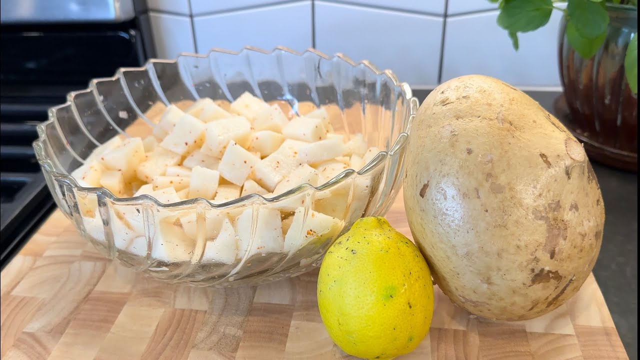 Jícama con limón y chile Tajín 🌶️🍋 - YouTube