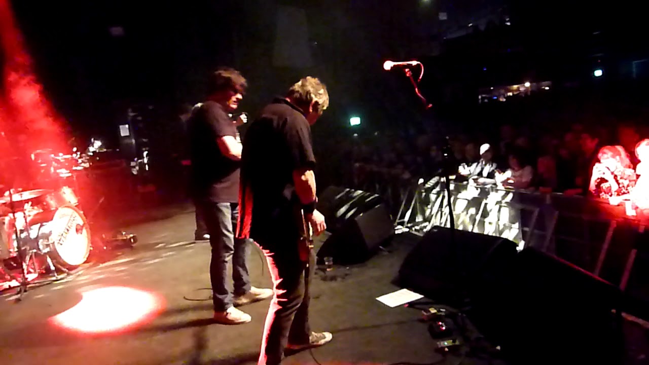 Eddie & The Hot Rods 'Hard Driving Man' 24 3 19 - YouTube