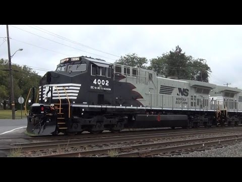 AC44C6M duo NS 4002 and 4004 - YouTube