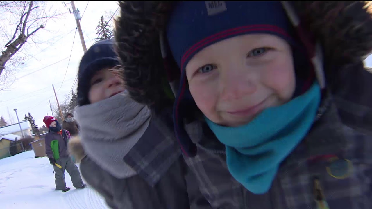 These kids play outside no matter how cold it gets - YouTube These kids play outside no matter how cold it gets - YouTube