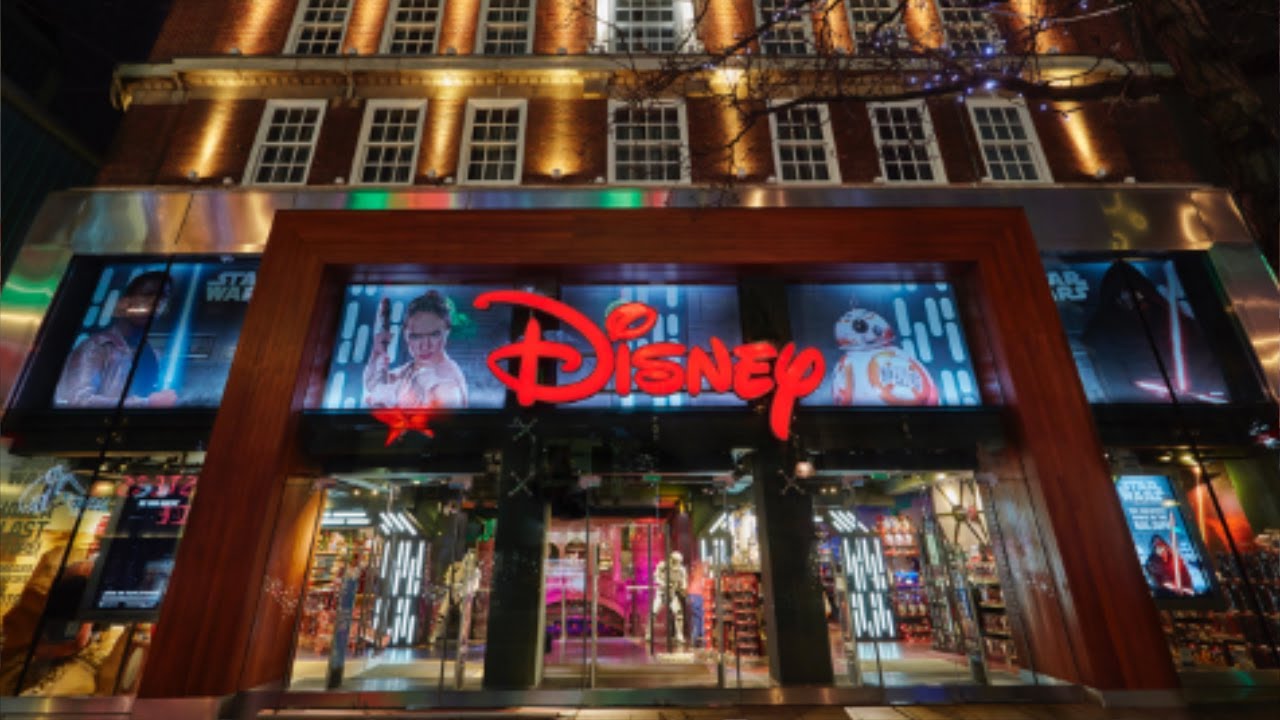 First International Disney Store - DISNEY THIS DAY - November 1, 1990 ...