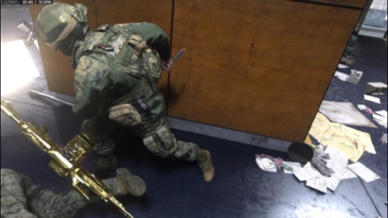 Stabby stabby - YouTube