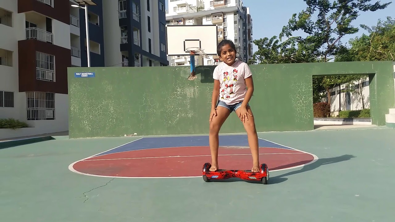 MANYA HARSHA DANCING ON HOVERBOARD FOR TUVVI TUVVI - YouTube