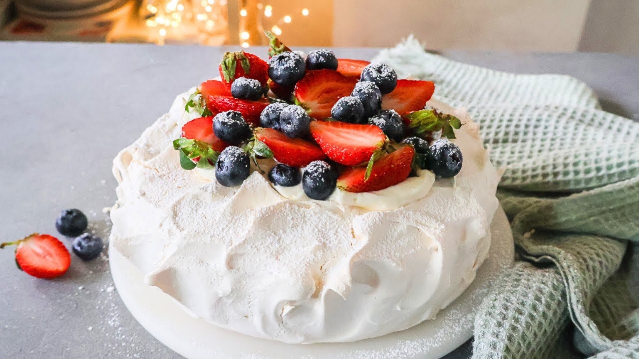 Classic PAVLOVA Recipe | Perfect Meringue Dessert with Whipped Cream ...