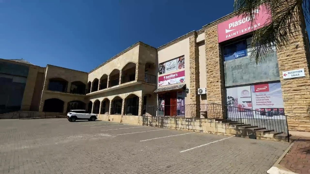 Prime Showroom, Warehouse & Office Space with High Exposure from ...