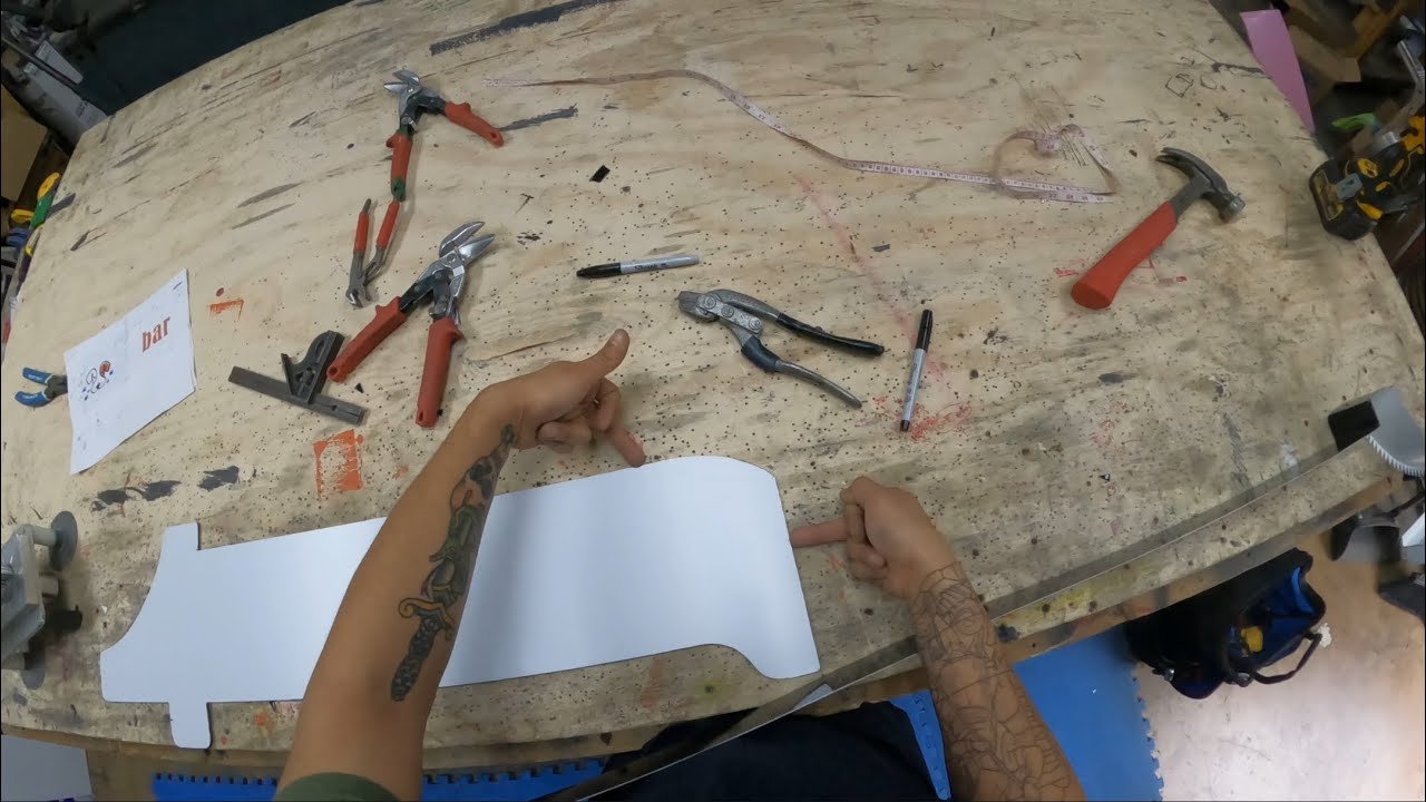 Making a Sign Ft. Stargirl - YouTube