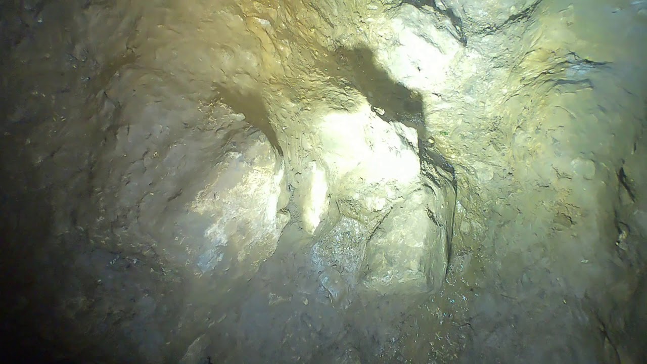 Hob thirst cave explore Derbyshire - YouTube