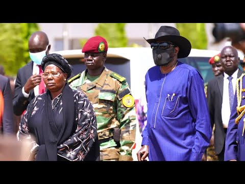 Manut Madut by Bilpam Akech (official video) - YouTube