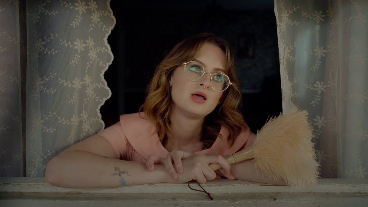 PEGGY - BUILD A BOY (Official Music Video) - YouTube