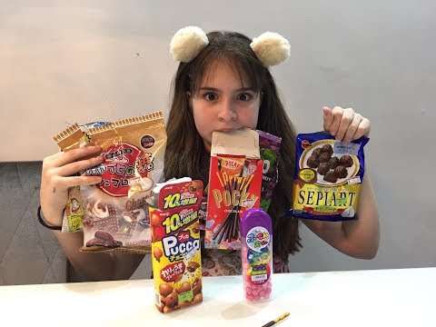 O Mundo da Sophia Valverde - Provando Doces Japoneses