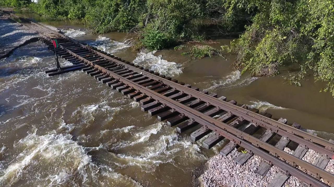 Iowa Interstate Railroad Moscow, Iowa Flooding 9-29-2016 (1) - YouTube