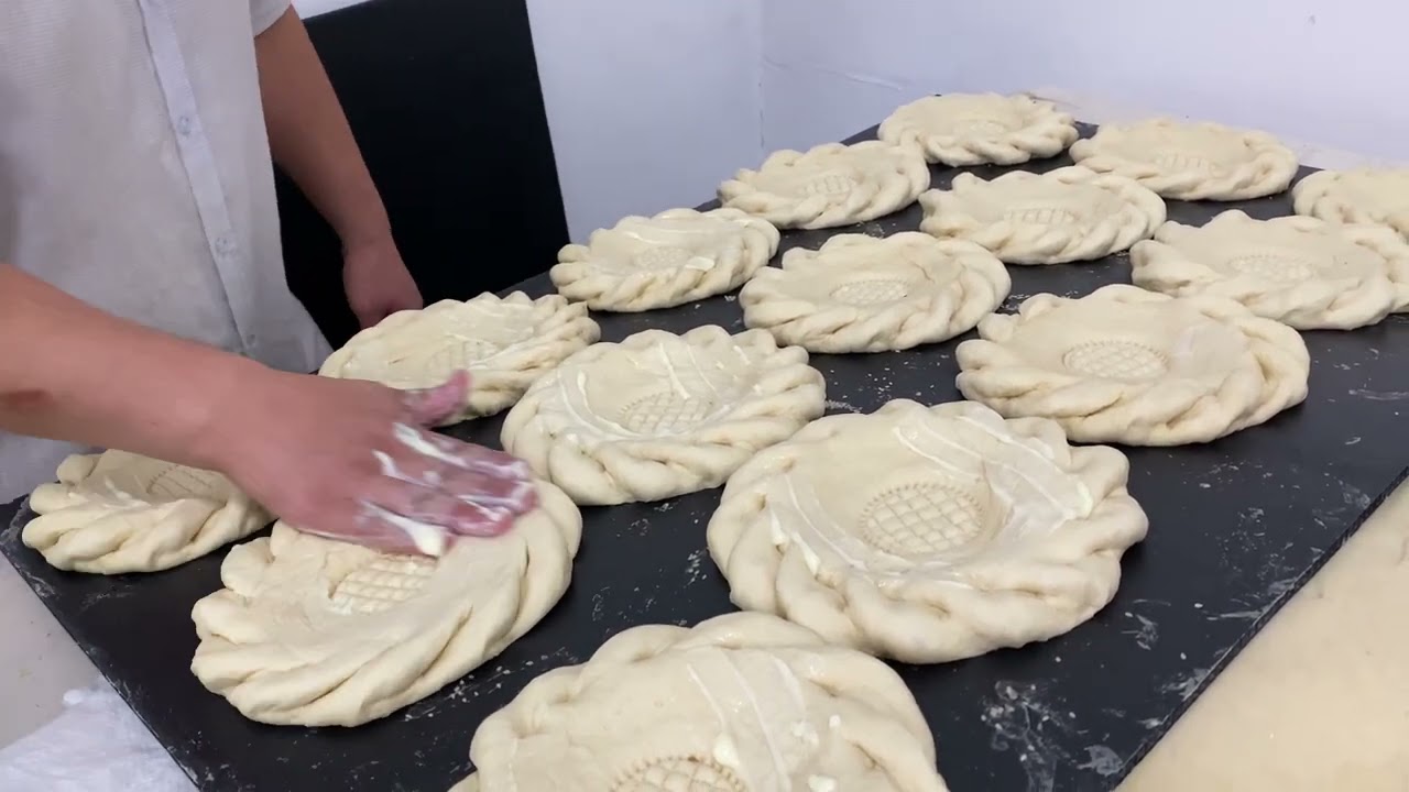 5 types of Uzbek flatbreads will be made by hand 5 tandoor how Uzbek ...