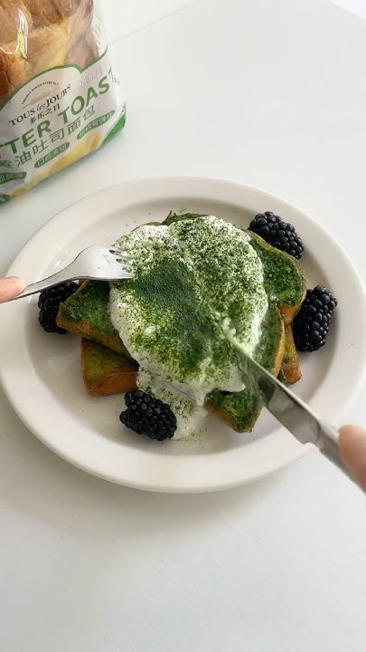 Make breakfast with me #asmr #food #yogurt #asmrfood #foodsounds # ...