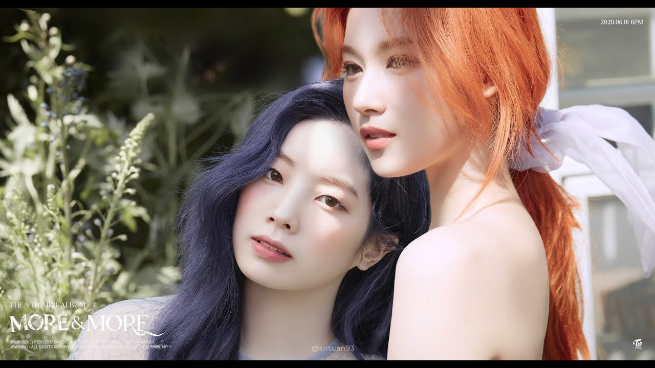 Sembri Youtubo Anche Io (Official Lyrics Video) - YouTube