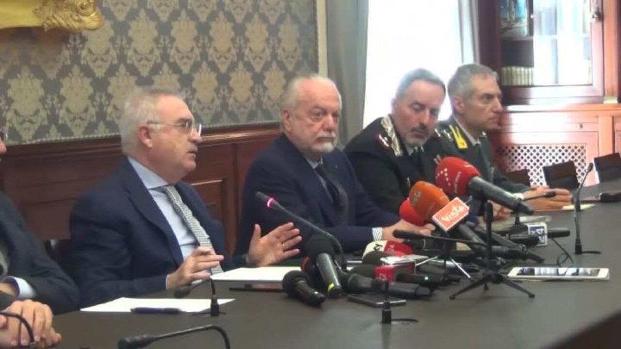 Scontri a Napoli, il Prefetto: Arresti sia tra i tifosi napoletani che ...