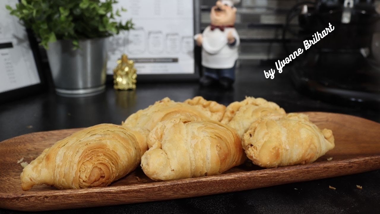 Karipap Pusing || Karipap Malaysia || Curry Puff - YouTube