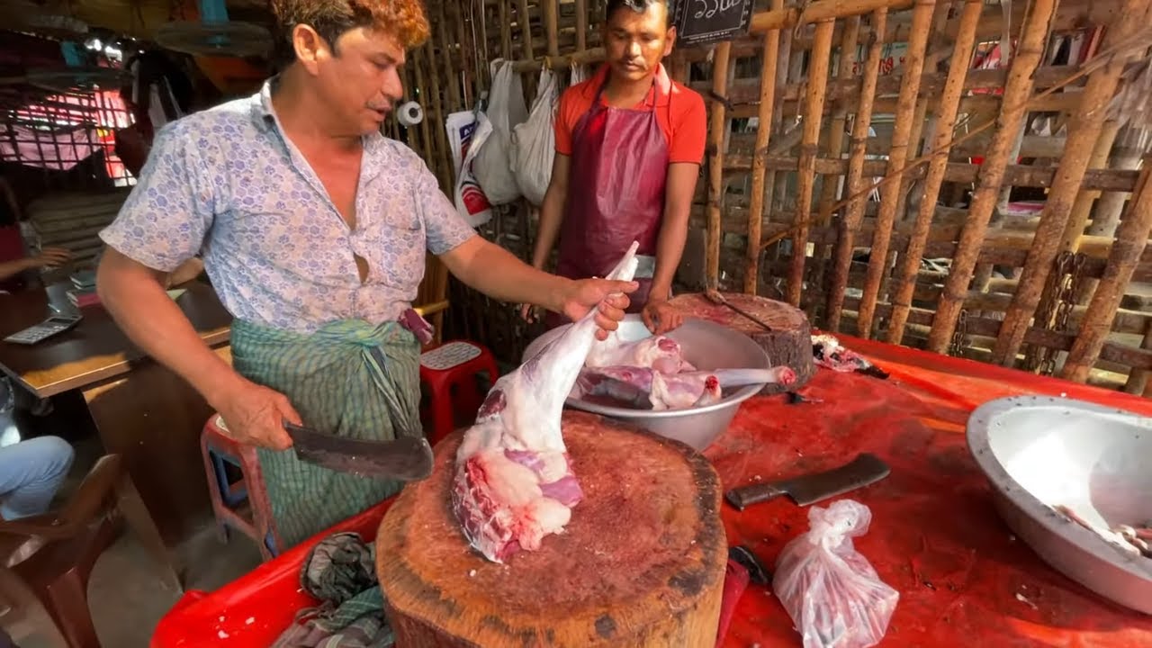 Meradiya Bazar Mutton Shop - Family Size Full Goat Meat Cutting Video ...