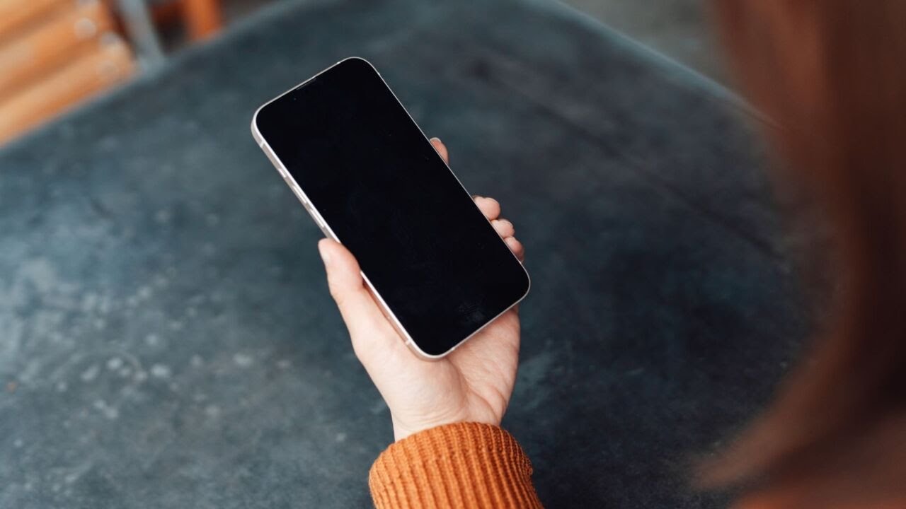 iPhone found after surviving nearly 5km fall from Alaska Airlines ...