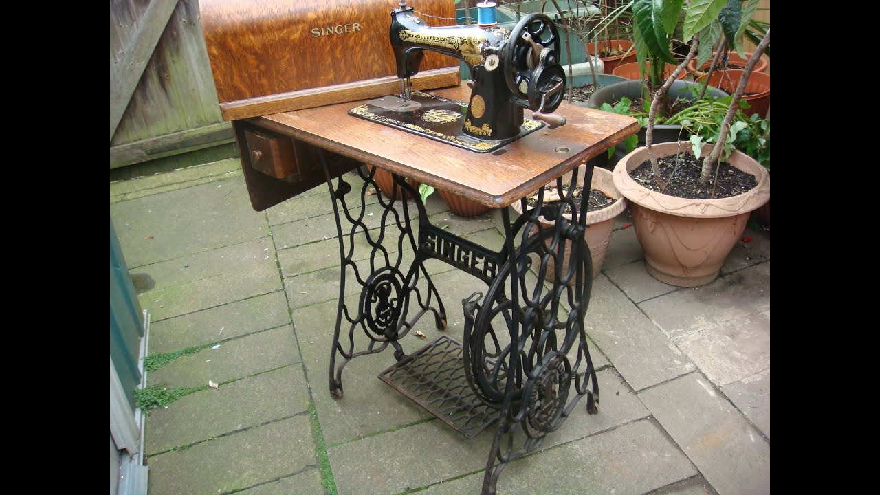 Antique Old Vintage Singer Sewing Machine Treadle Table Model 66K See ...
