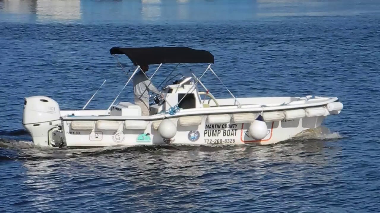 pump out boat martin county - YouTube
