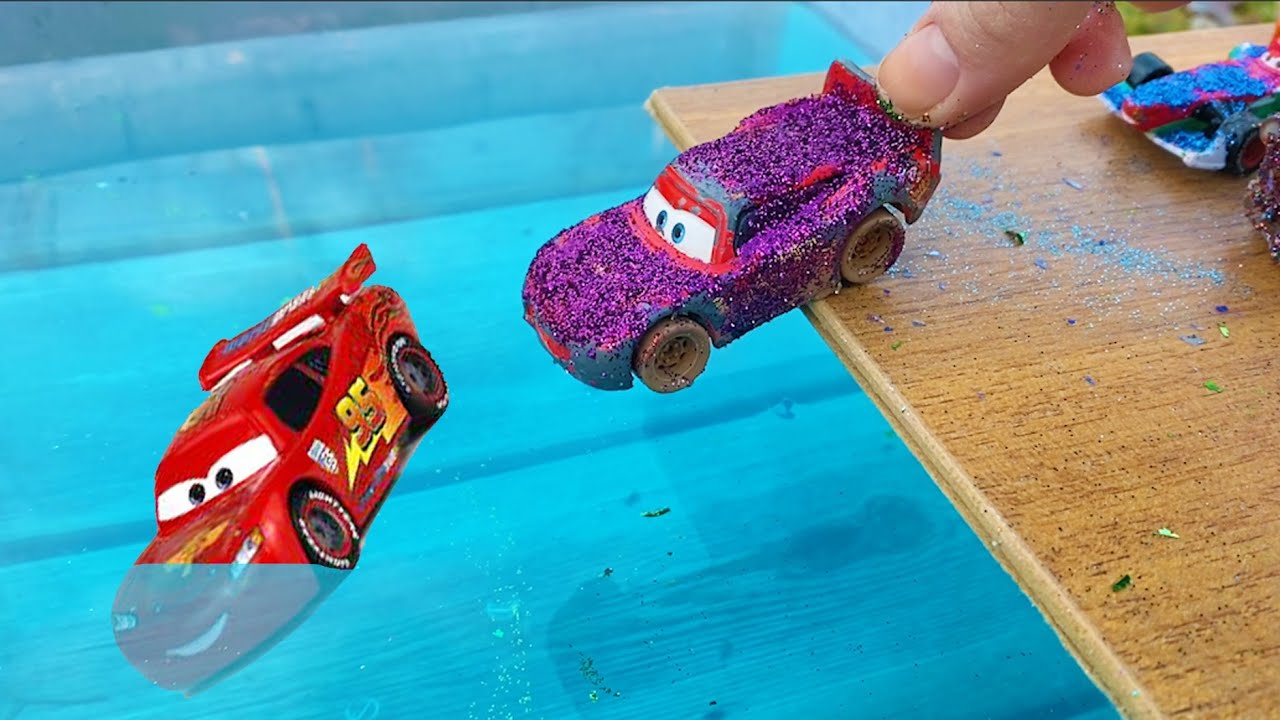 Disney Pixar Cars falling into deep pool with water | Lightning McQueen ...