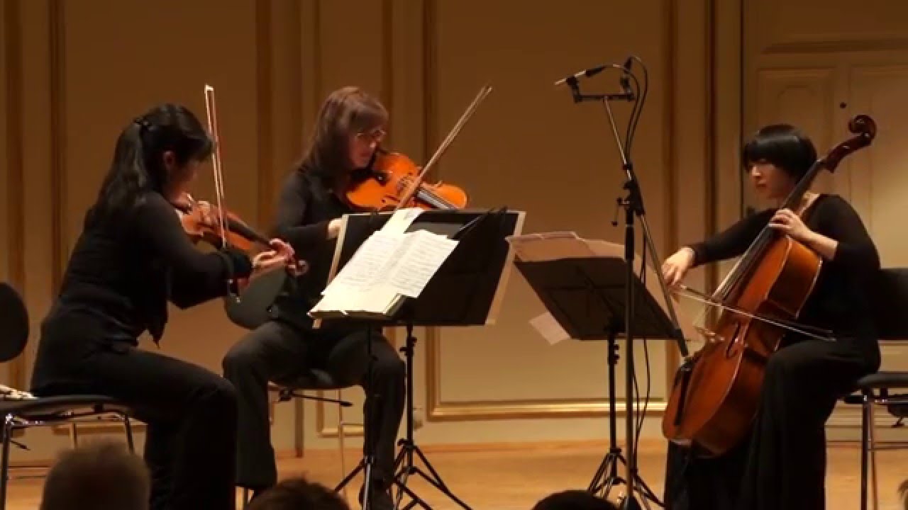 Beethoven String trio op 9 No 1 - trio oreade Zurich - YouTube