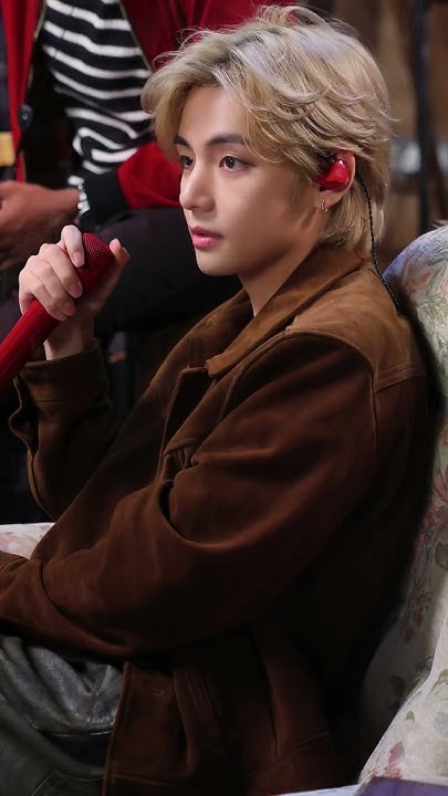 7 kings are there 💜😍 #bts #btsmusic #koreanmusic #bts_official_bighit - YouTube