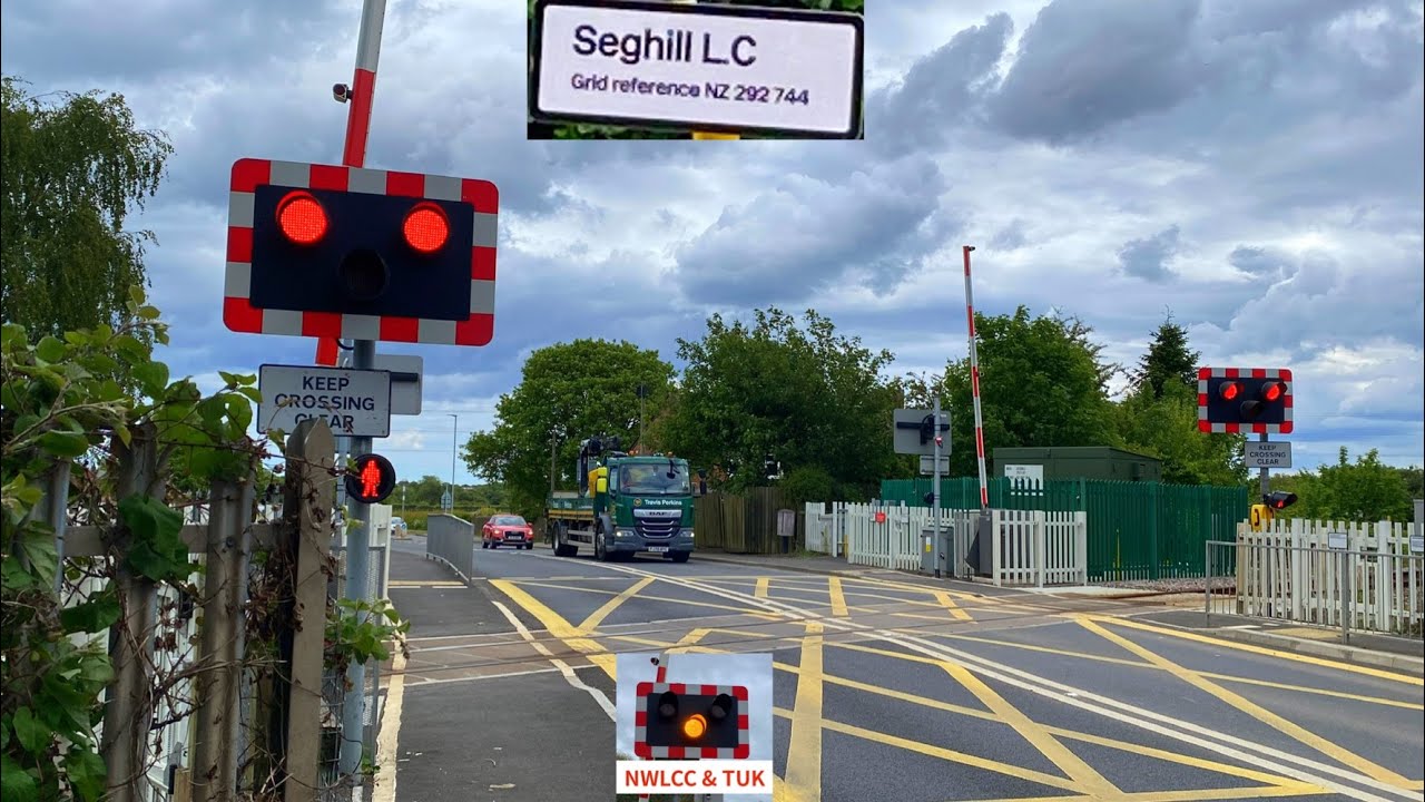 Seghill Level Crossing, Northumberland - YouTube