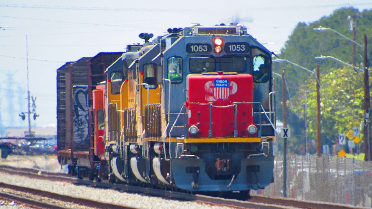 6/7/19 Railfanning Burbank Airport South ft. UP 1053 & SP 4612 on the ...