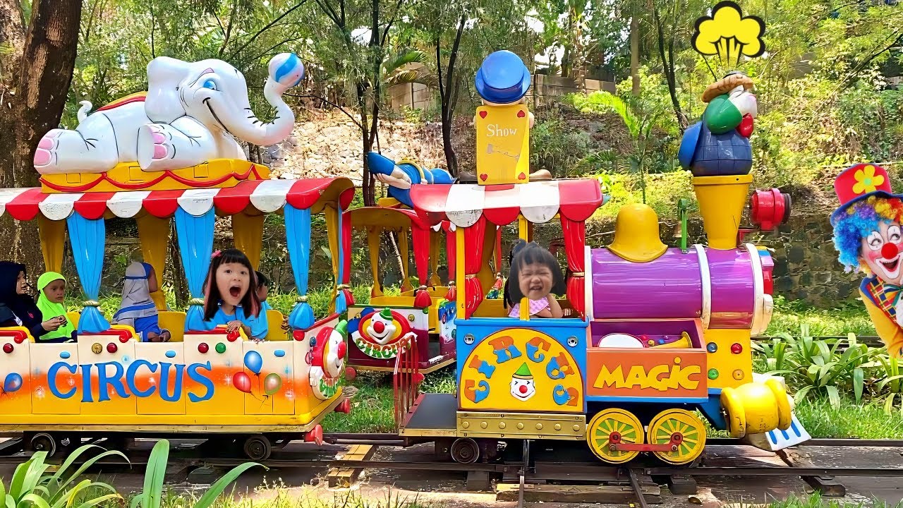 Petualangan Harper ke Jungleland Naik Kereta Api Badut Choo Choo Train ...