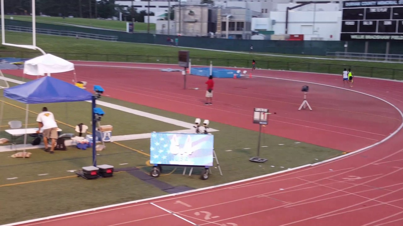 Track Xplosion 4 X 100 relay girls 13-14 - YouTube