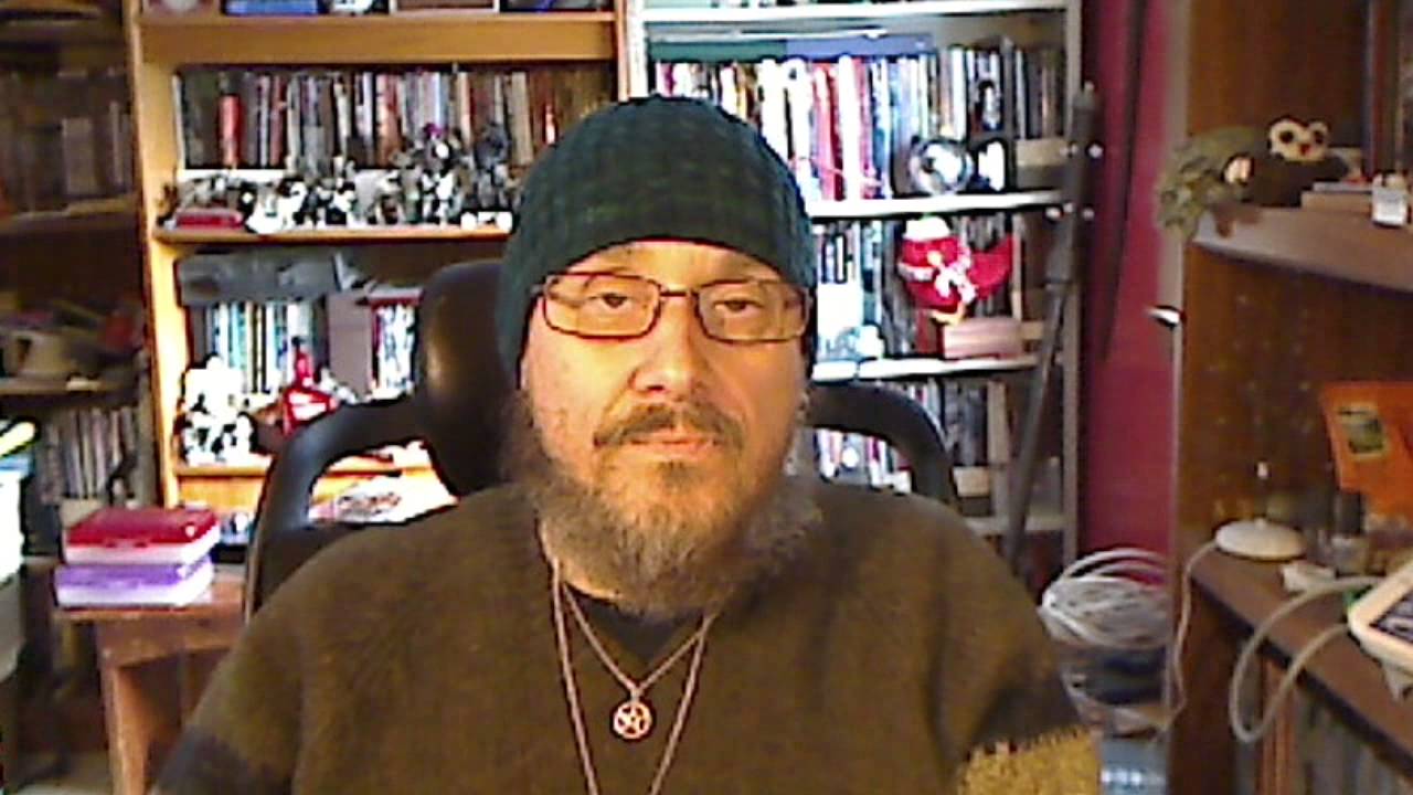 Book Review: Packing for Mars by Mary Roach - YouTube