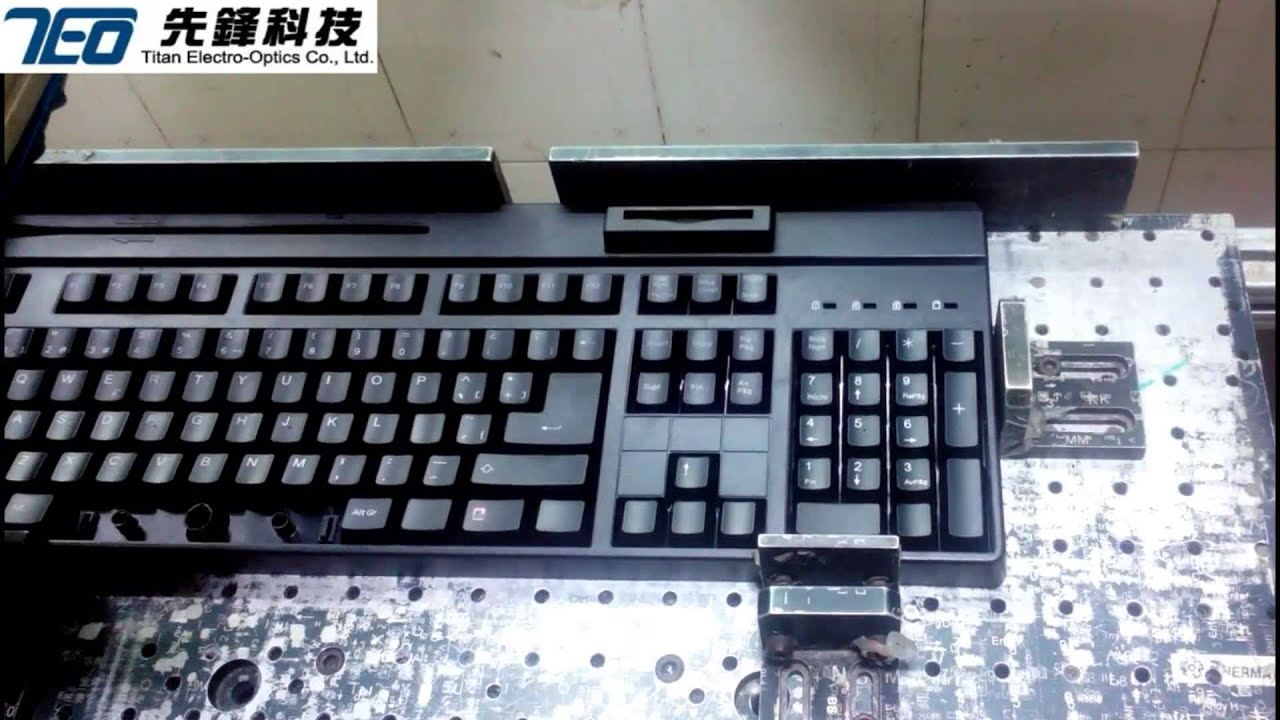 先鋒科技-鍵盤雷射雕刻機keyboard Laser engraving - YouTube