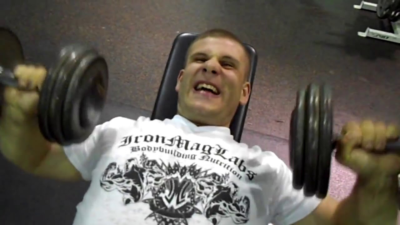 Jason Genova flaunts his new sponsorship & trains chest! - YouTube