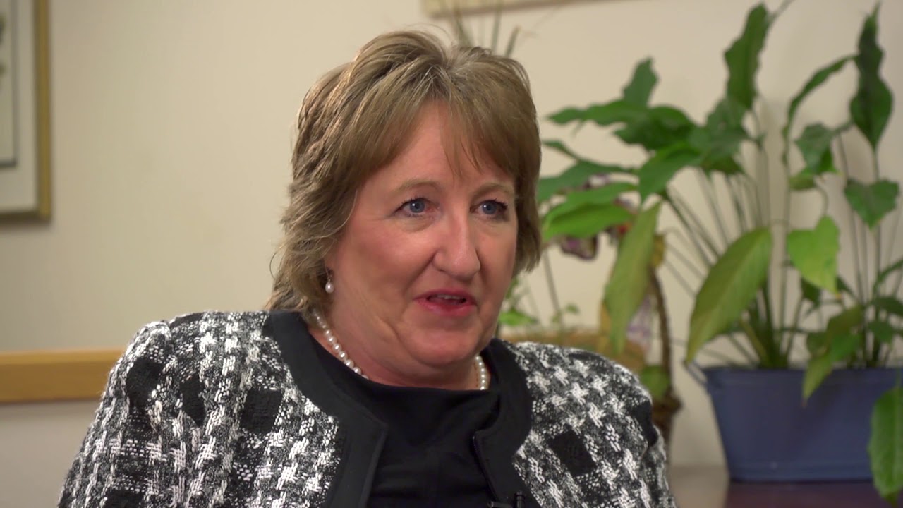 Treating Breast Cancer: The Surgeon - YouTube