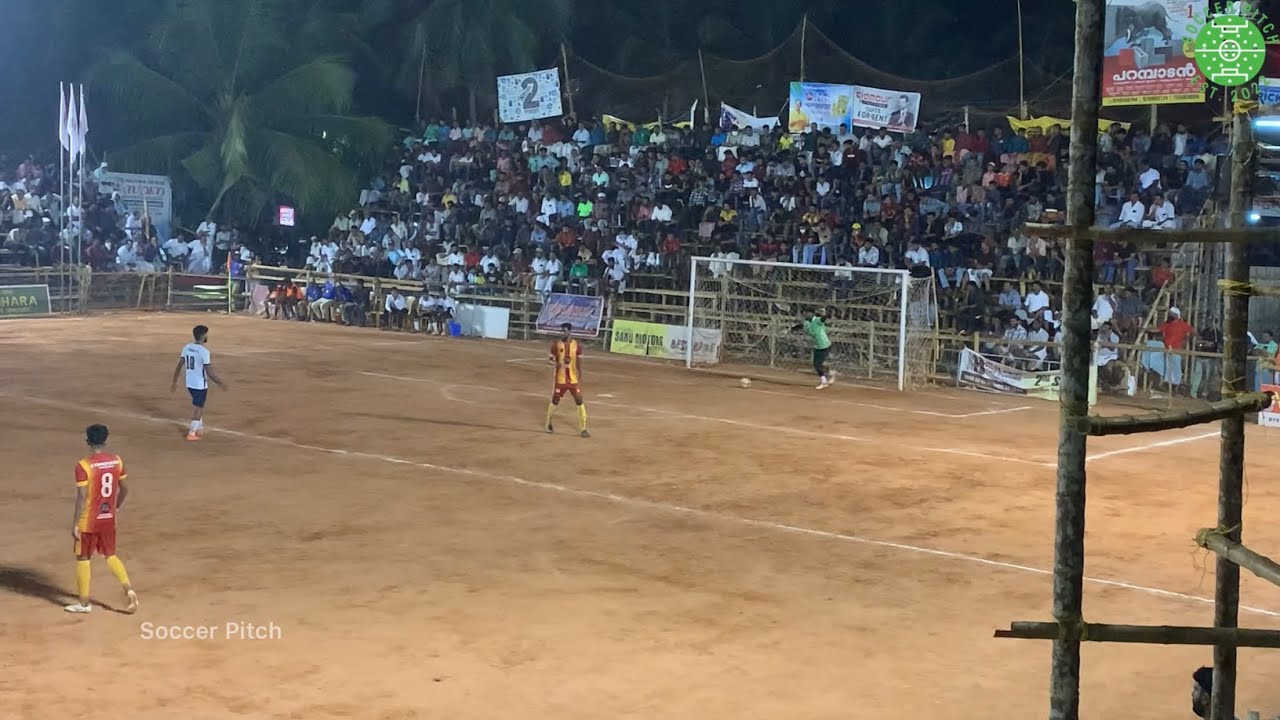 Goalkeeper long out kick 7s football | Soccer Pitch I - YouTube