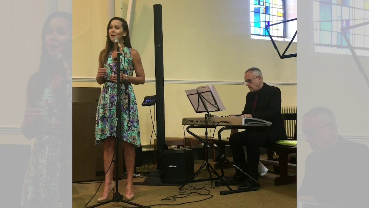 Il Mondo E Nostro featuring Maria Fitzgerald - YouTube