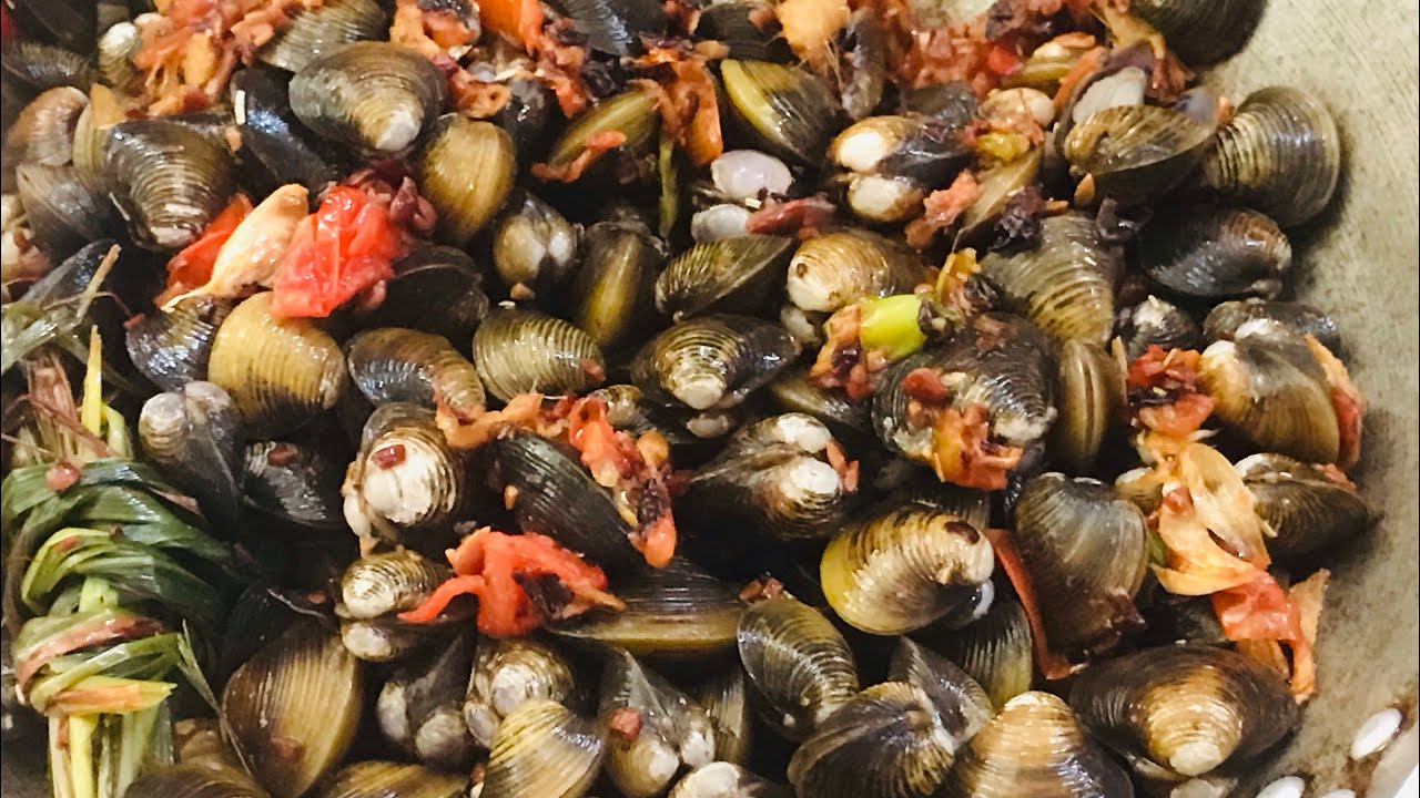 Sautéed clams in black beans with oyster sauce - YouTube