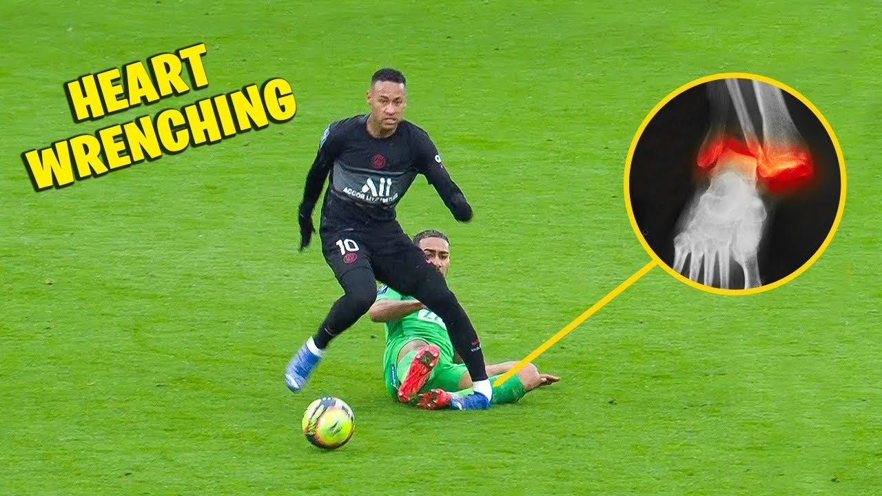 6 Heartbreaking Moments in Football - YouTube