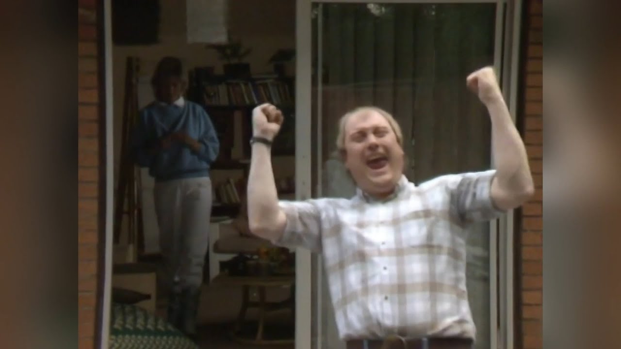 Time for a sharp exit - Alan Partridge bails out of Brookside - YouTube