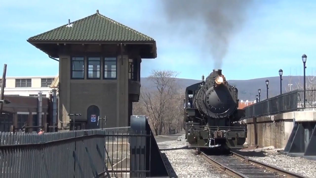 Steamtown's Baldwin #26 - Inaugural Runs of 2016 - YouTube