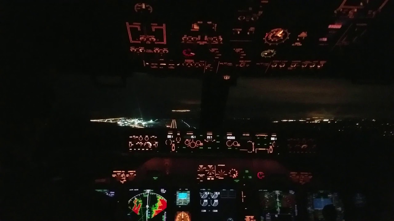 NICE! Boeing 737 Night Take Off and Landing. - YouTube