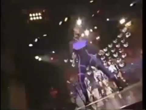 Oaktown's 357 Terrible T goes awff freestyle - YouTube