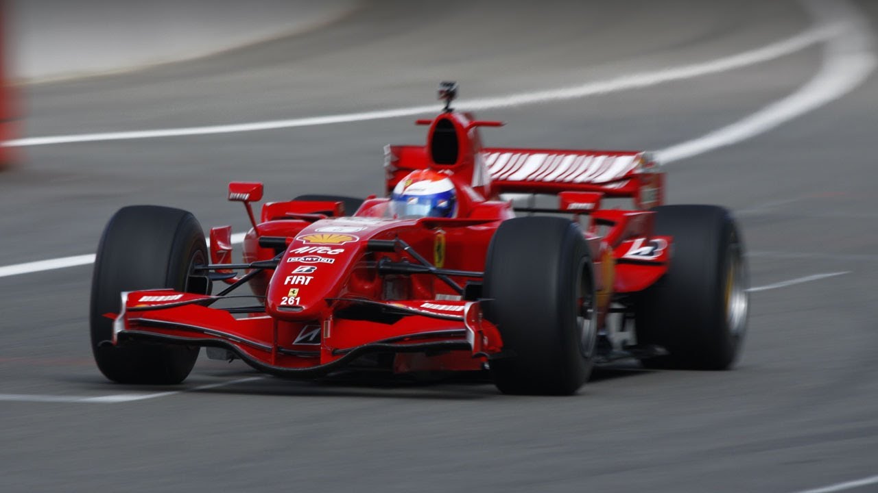 FERRARI F2007 | Flat-out V8 sounds, downshifts, flybys & engine warm-up ...